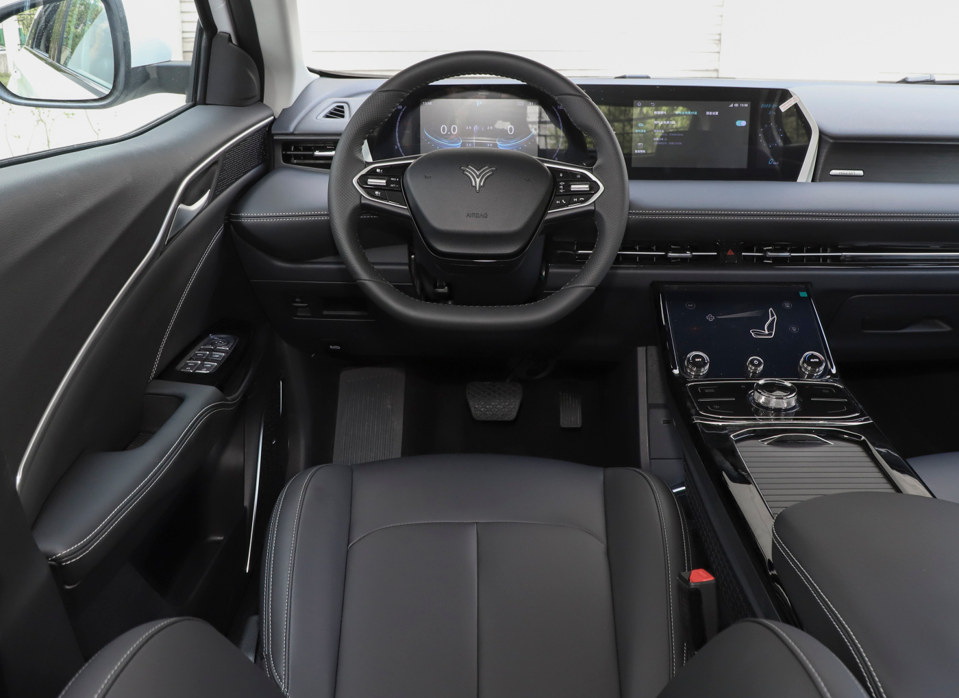 Hozon Neta U-II (2022) – EV Marketplace