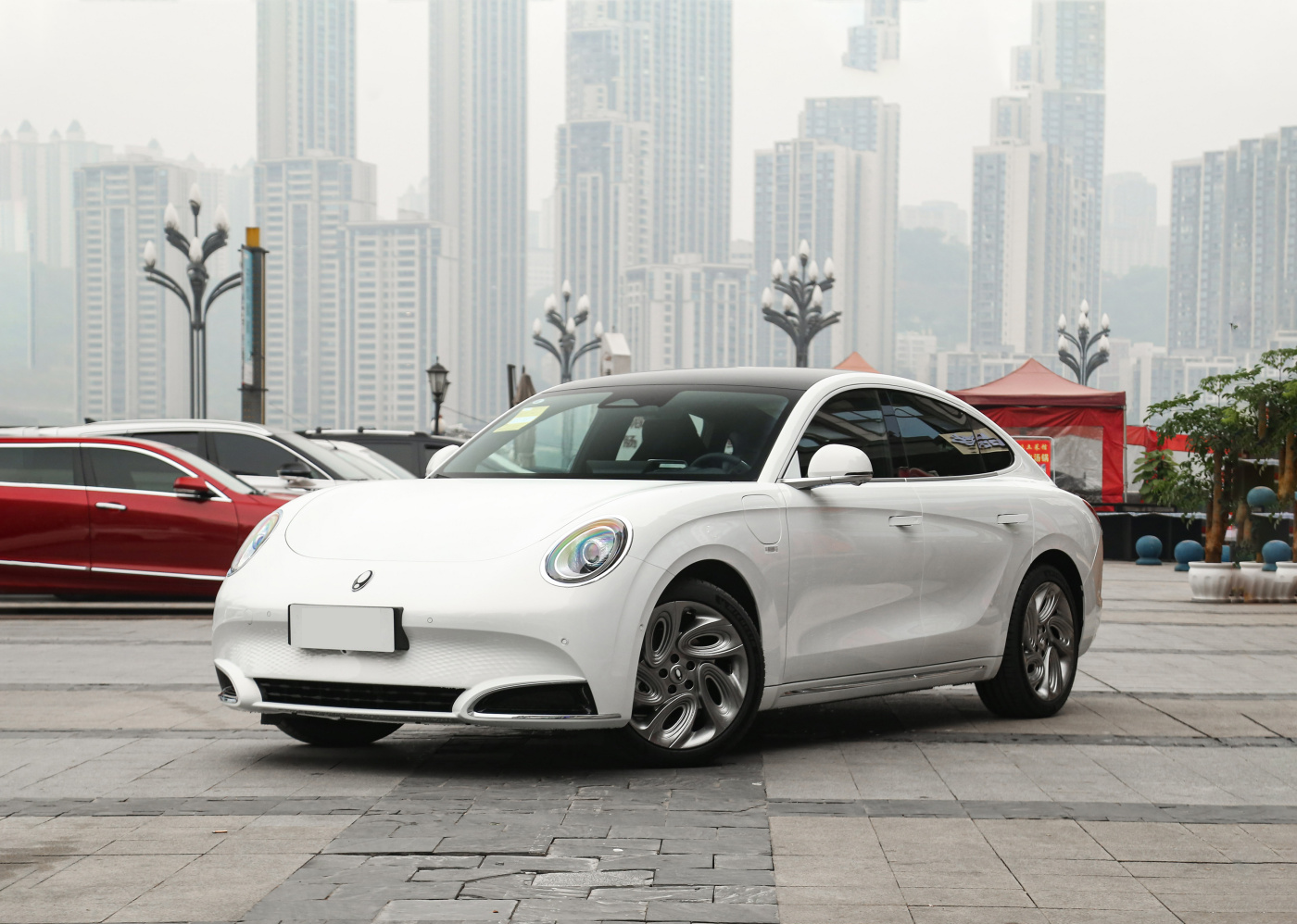 Ora Lighting Cat (2022) – EV Marketplace